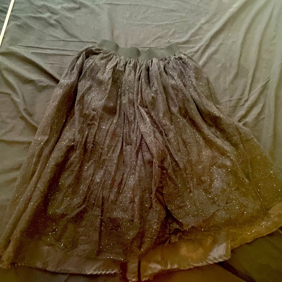 Skirts | This Is Fun Long Puffy Skirt By An Unknown Designer But It Was ...